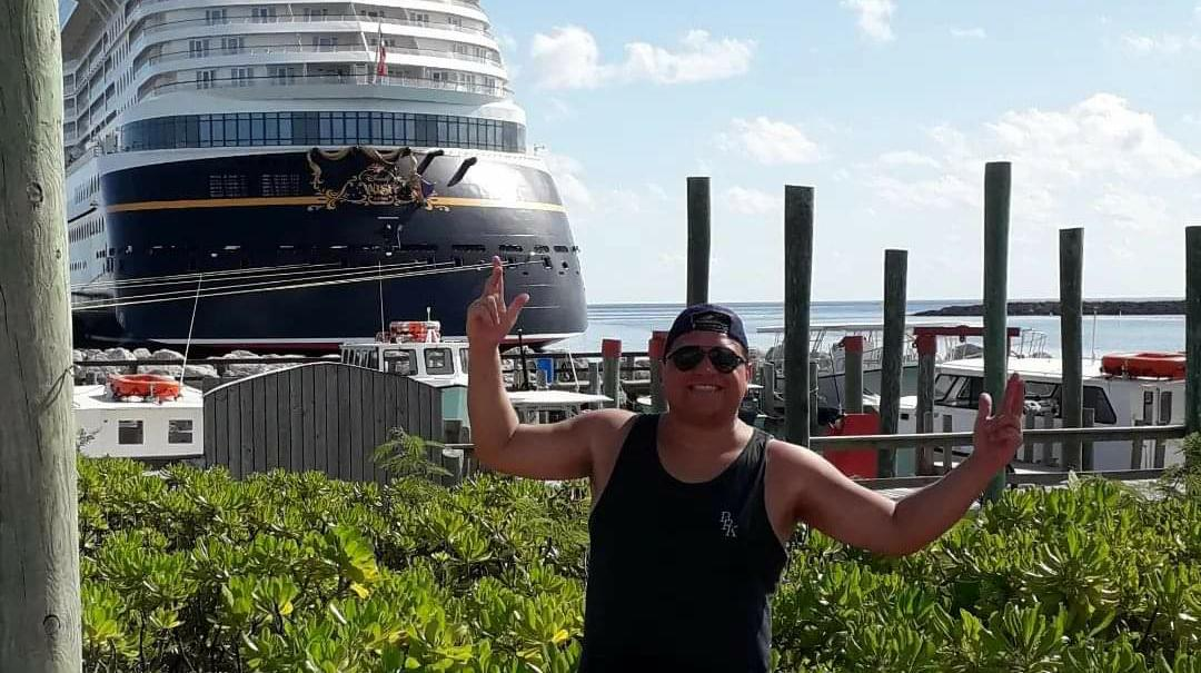 Com Disney Dream, chef rio-negrinhense Daniel Jantsch, está em Castaway ...